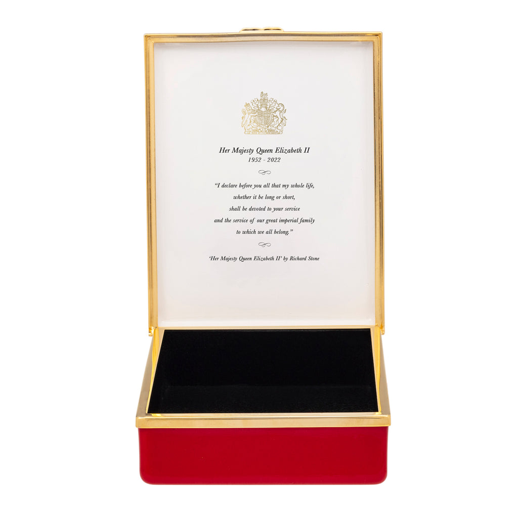 Her Majesty Queen Elizabeth II Enamel Box by Richard Stone – Halcyon Days